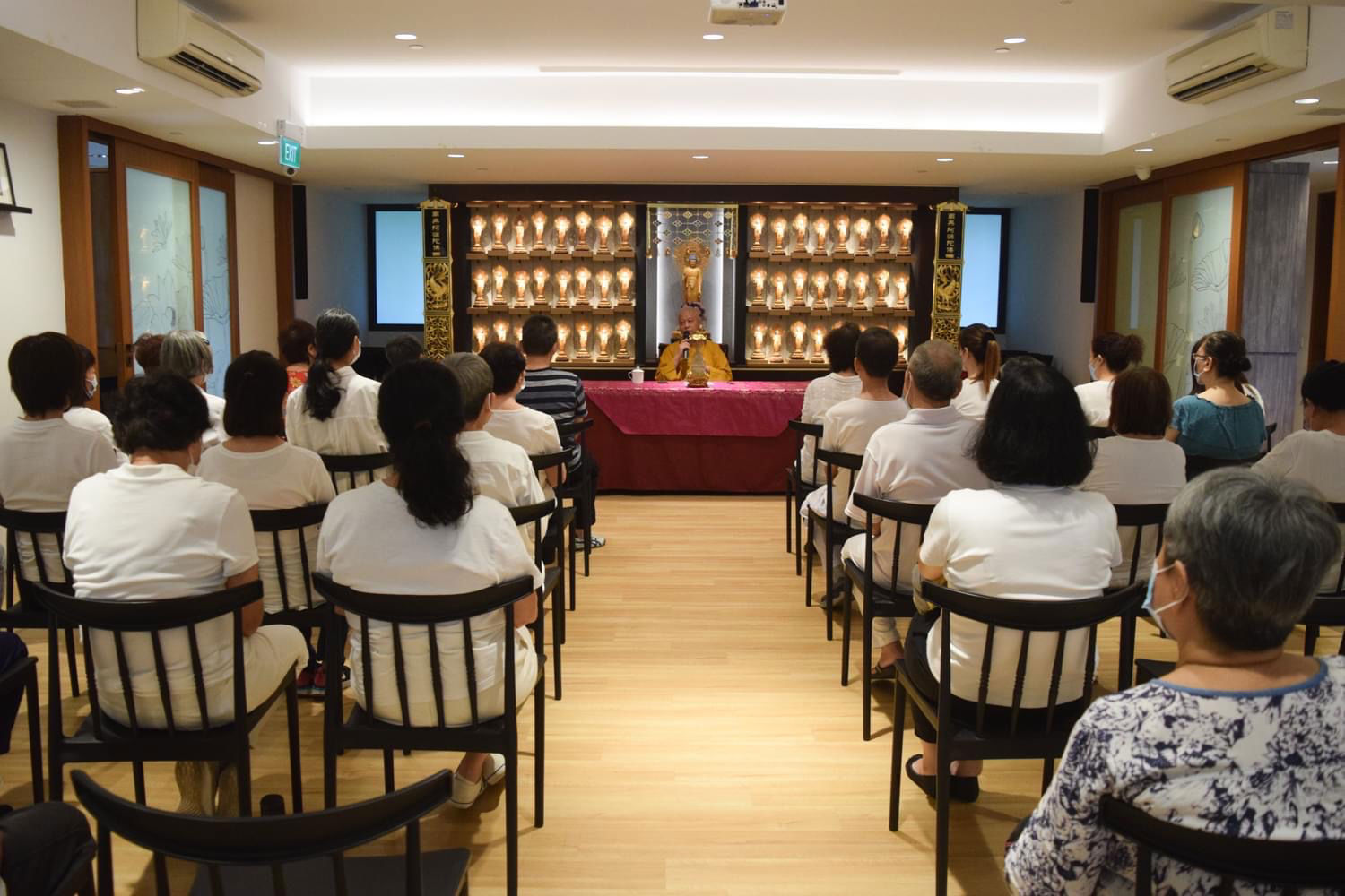 eight precepts ceremony mar 2023