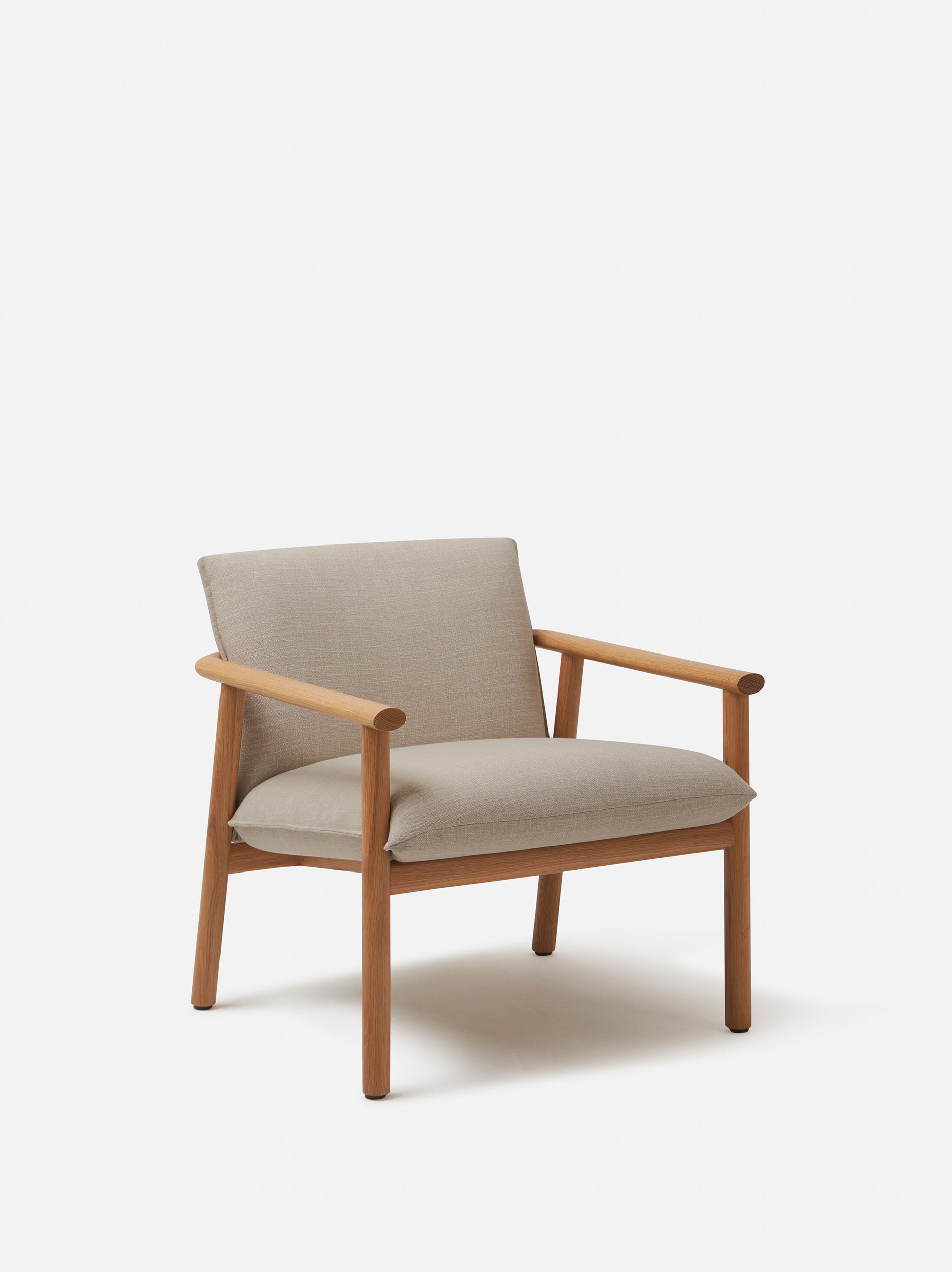Label Armchair Low
